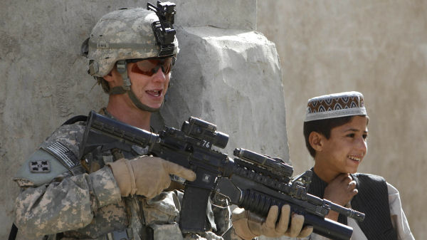 US ‘infighting’ over Afghanistan strategy – Channel 4 News