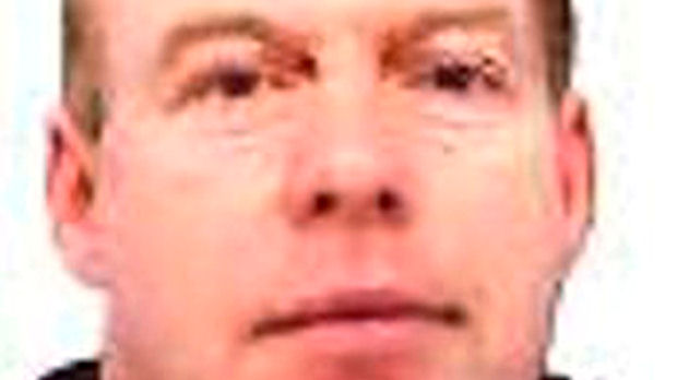 Cumbria shootings: Derrick Bird owned guns legally – Channel 4 News