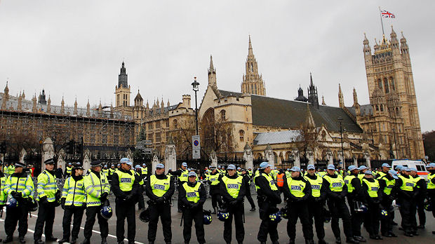 Plans for elected police commissioners unveiled – Channel 4 News