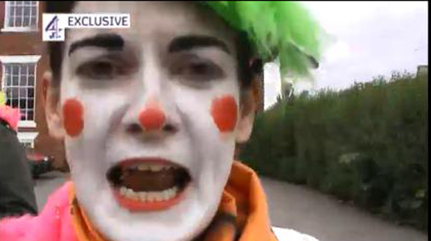 ‘Undercover police officer’ filmed in clown costume – Channel 4 News