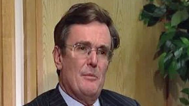 Lib Dem Lord Oakeshott quits Treasury role after bank deal – Channel 4 News