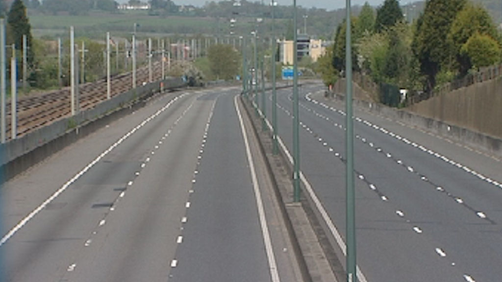 M1 remains part closed as Government plans ‘review’ – Channel 4 News