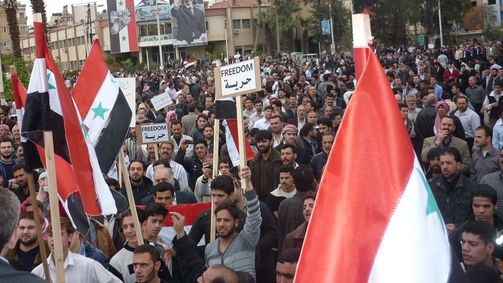 Syria crisis: 200 members of Government party resign – Channel 4 News