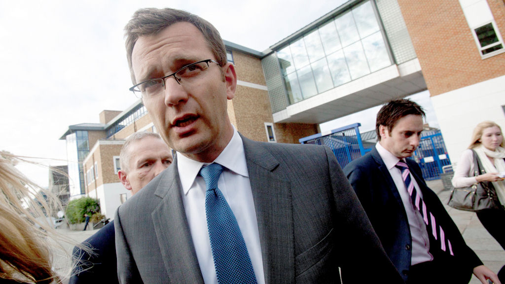 Coulson stayed at Chequers after resigning – Channel 4 News