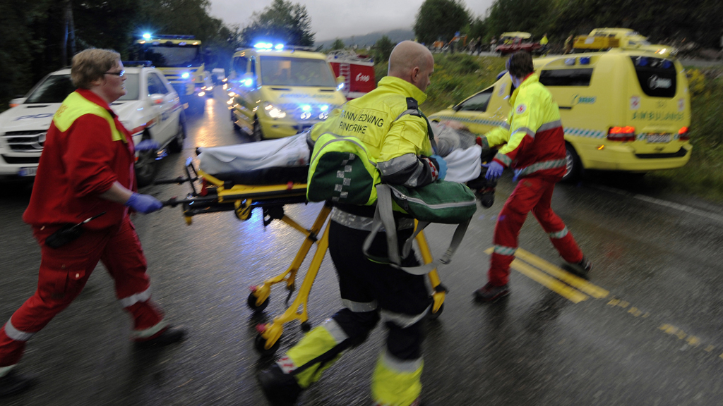 Norway shooting and bomb blast kill at least 92 – Channel 4 News