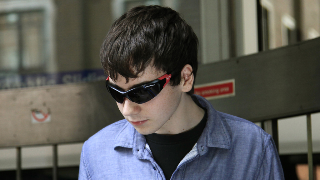 Alleged LulzSec hacker released on bail – Channel 4 News