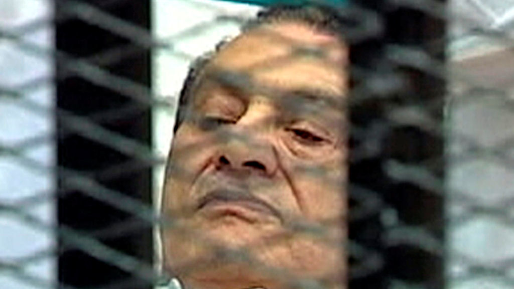 Mubarak in court on uprising deaths – Channel 4 News