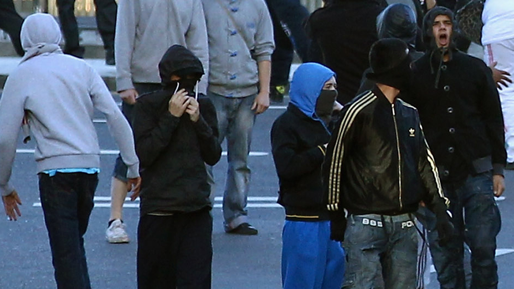 Child rioters appear in court – Channel 4 News