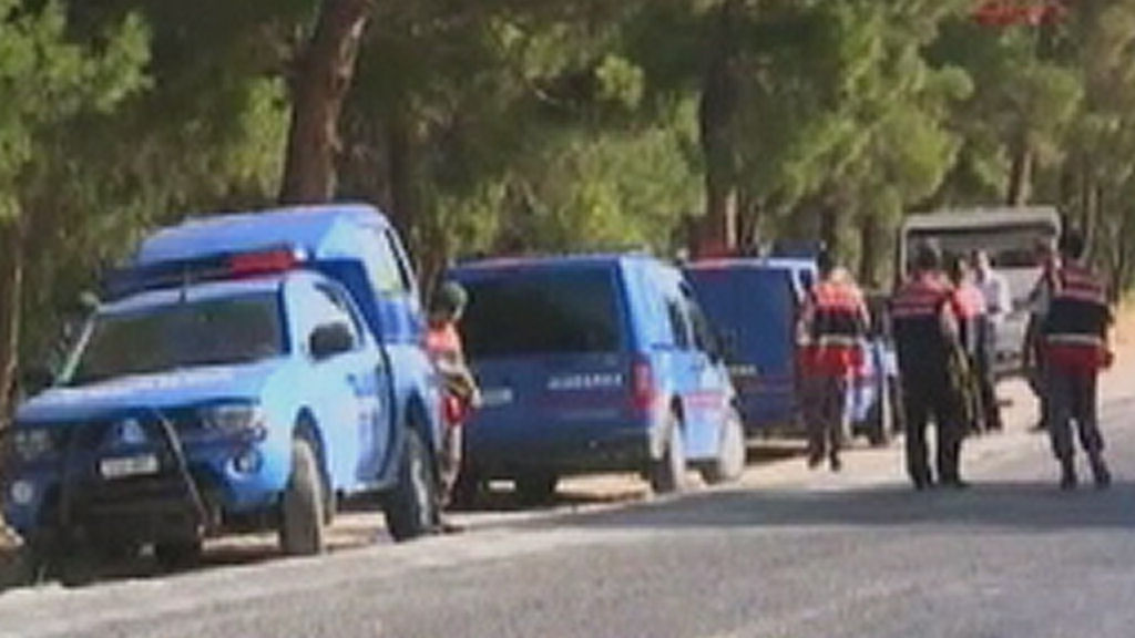 Two holidaymakers stabbed to death in Turkey – Channel 4 News