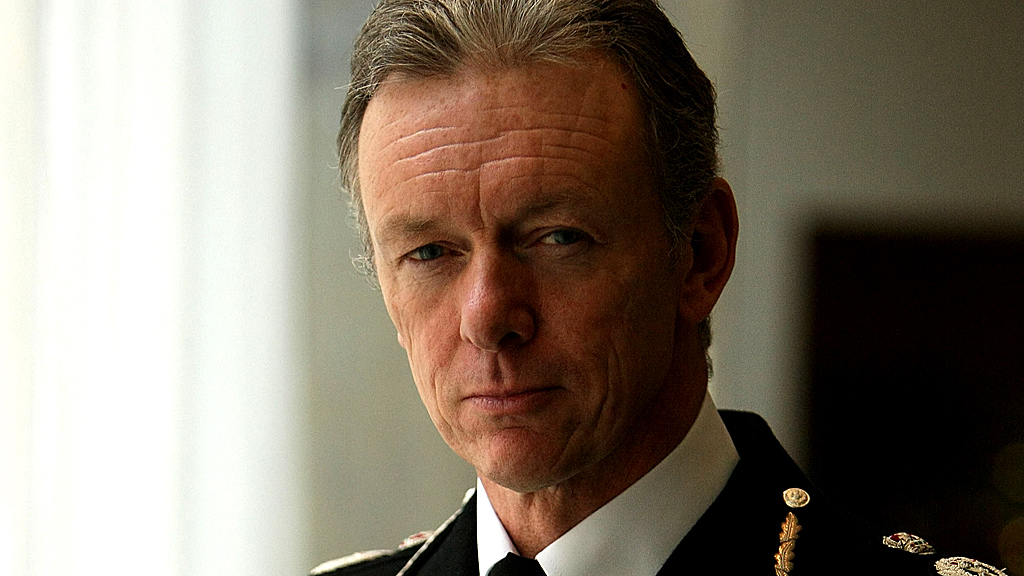 Bernard Hogan-Howe named as Met police chief – Channel 4 News
