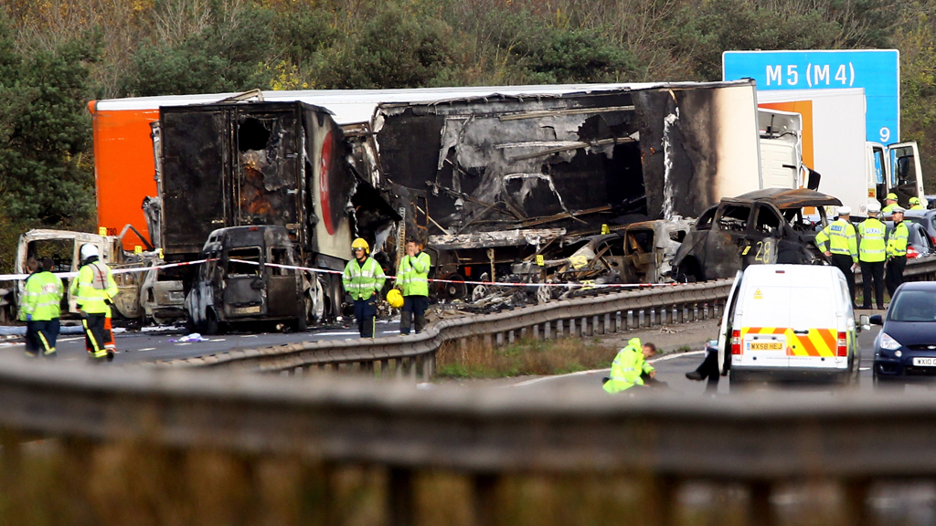 ‘Wind blowing away from M5’ before crash – fireworks firm – Channel 4 News