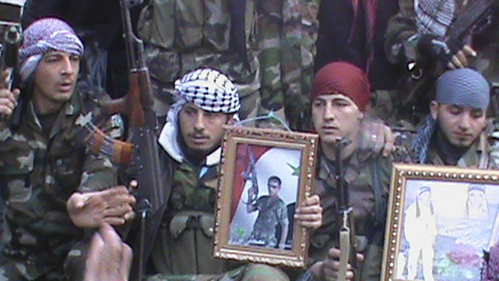 Syrian prisoners released in ‘general amnesty’ – Channel 4 News