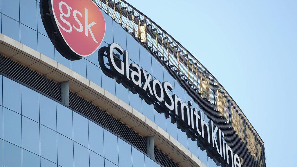 GlaxoSmithKline to create up to 1,000 jobs – Channel 4 News
