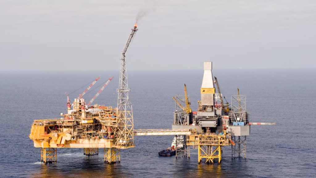 Flare still burning at gas leak rig in North Sea – Channel 4 News