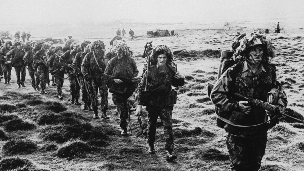 Cameron renews commitment to Falklands – Channel 4 News