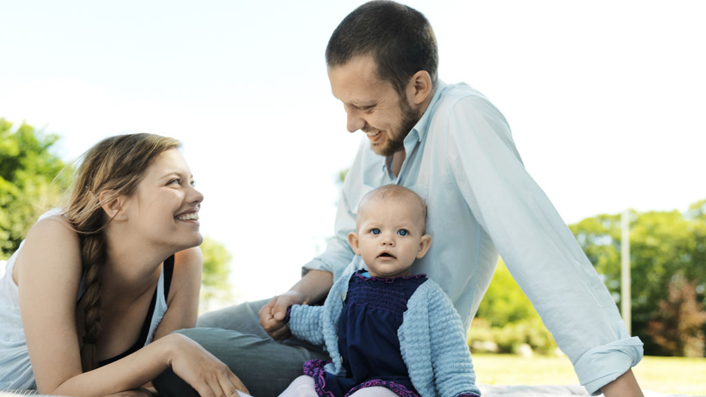 Parent classes: nanny state or sensible state? – Channel 4 News