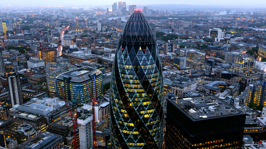 Who would be a banker these days? – Channel 4 News