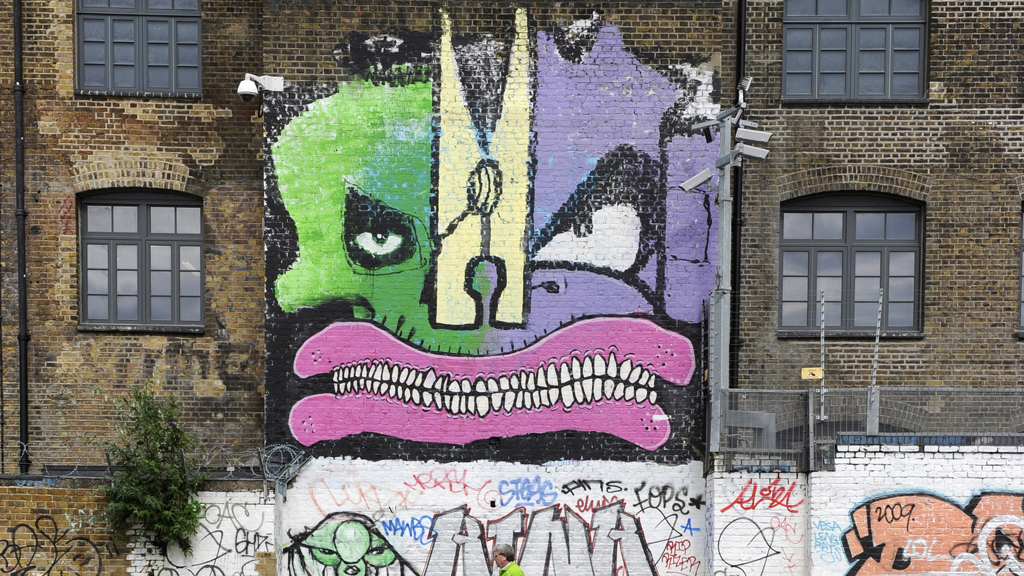 Alternative Olympics: the punk band – Channel 4 News