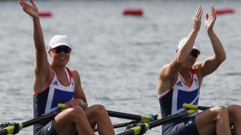 Rowing duo find perfect chemistry for medal success – Channel 4 News