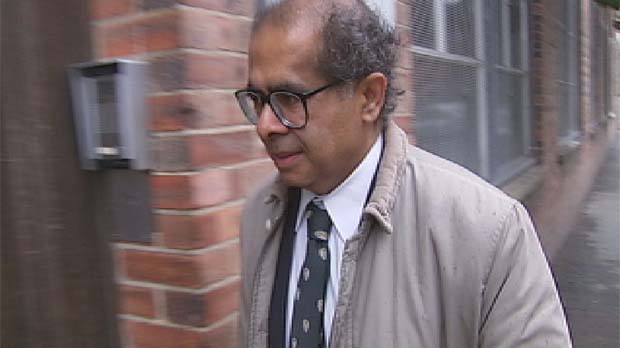 Tomlinson pathologist struck off after years of blunders – Channel 4 News