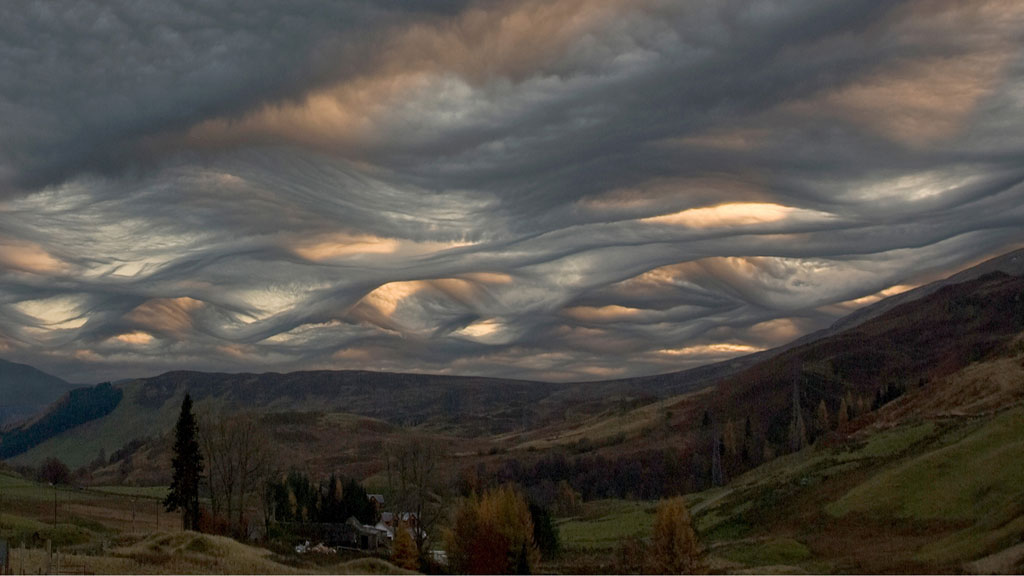 Undulatus Asperatus – crowd sourcing a new type of cloud? – Channel 4 News