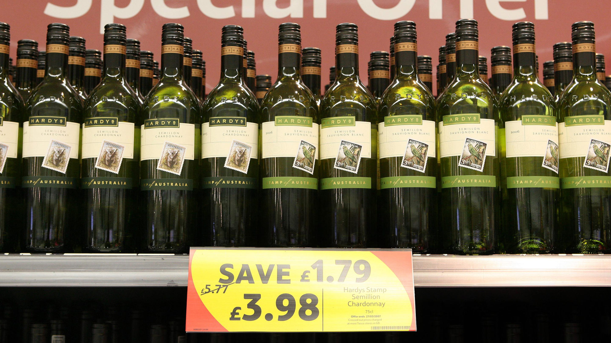 PM: Supermarket sale of cheap booze ‘has got to change’ – Channel 4 News
