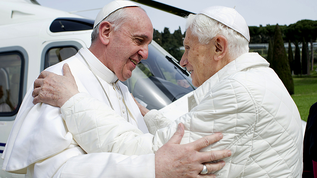 Pope Francis meets ‘brother’ Pope Emeritus Benedict XVI – Channel 4 News