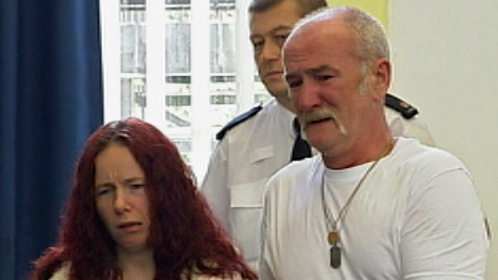Fire deaths: Philpott sentencing postponed – Channel 4 News