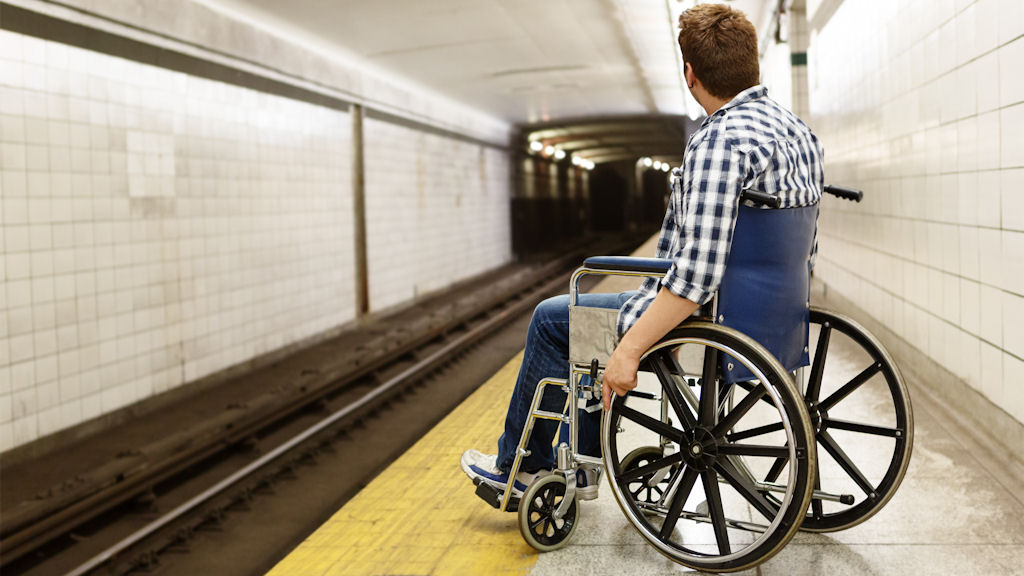 No Go Britain: more ramps for London’s tube network – Channel 4 News