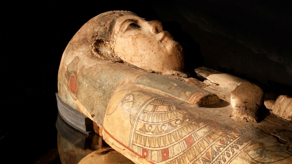 Mummy returns as scientists probe what lies beneath – Channel 4 News