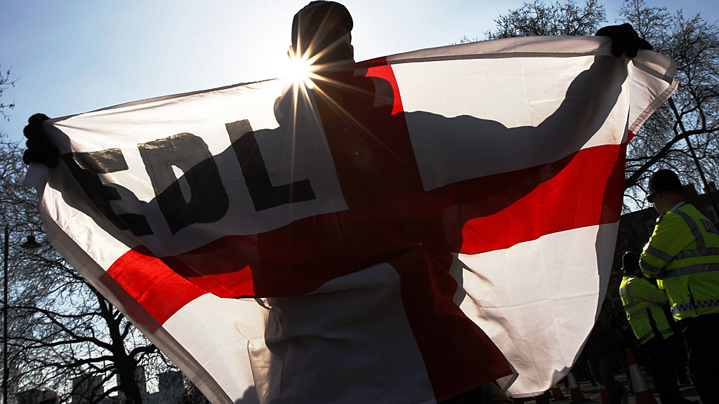 Six Muslims to be sentenced over EDL attack – Channel 4 News