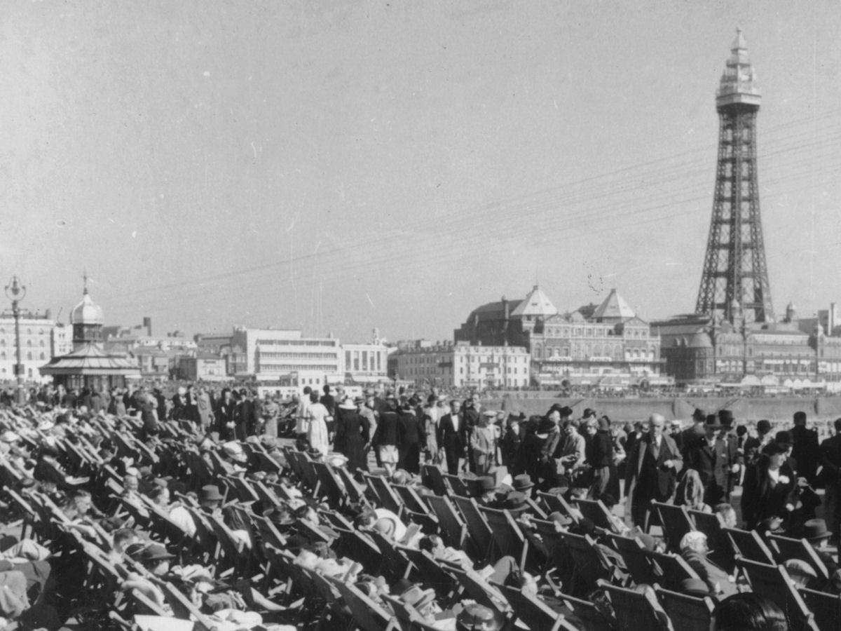 Prince Philip at 90: photo gallery – Channel 4 News