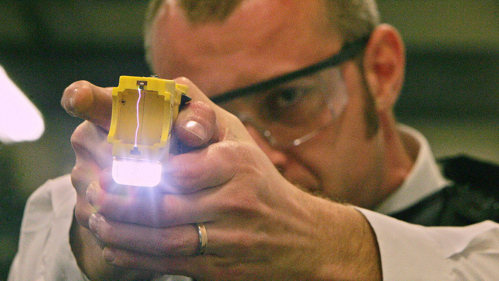 Spotlight on police training as Taser use doubles – Channel 4 News