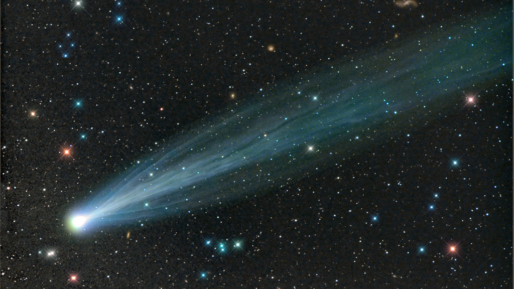 Will Comet Ison light up the skies above earth? – Channel 4 News