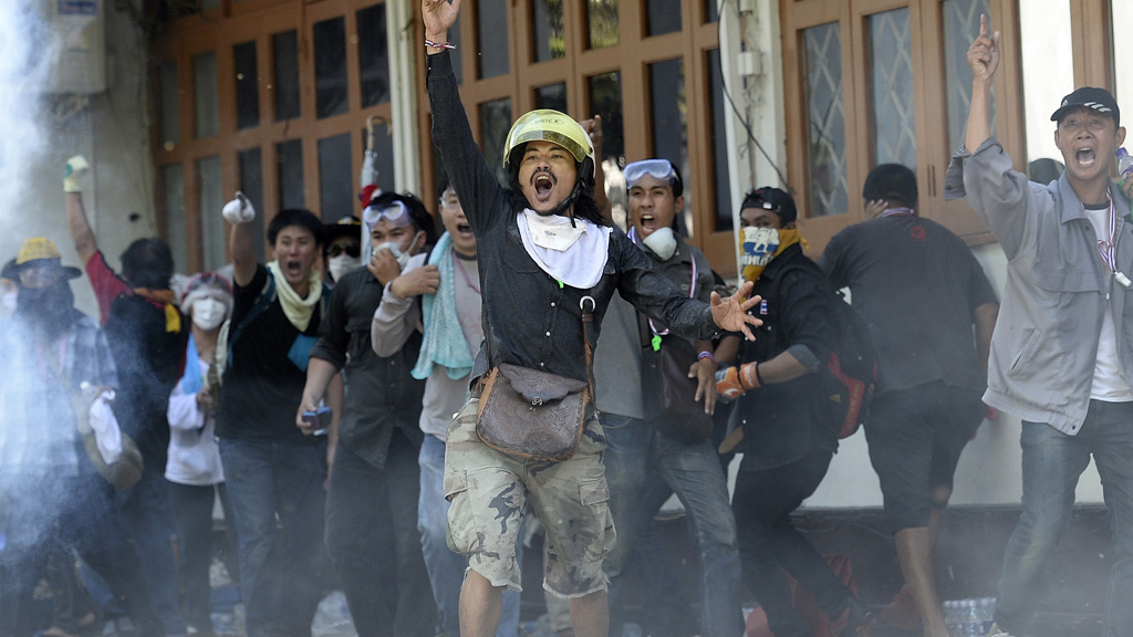 Thailand protests erupt in violent clashes with police – Channel 4 News