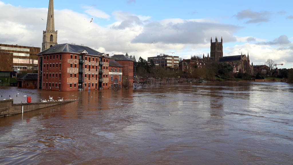 The UK storms where you are… West Midlands – Channel 4 News
