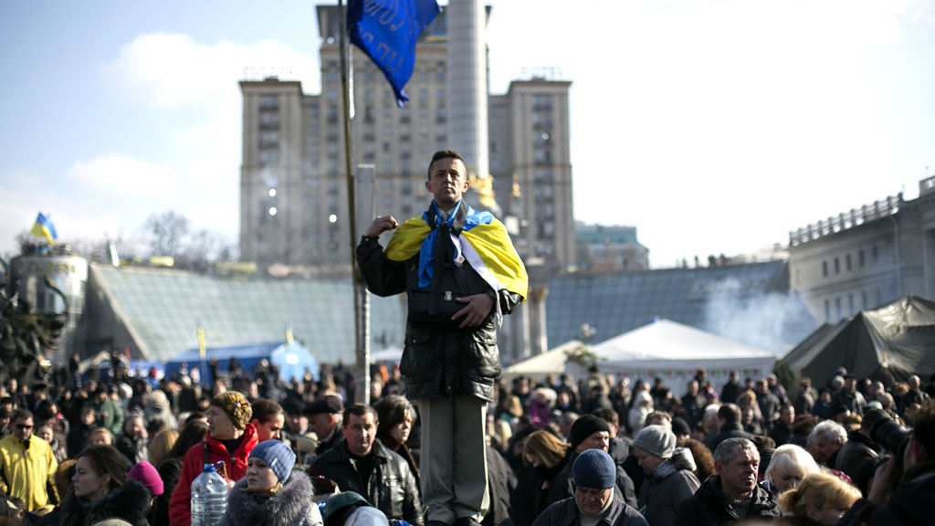 Ukraine’s new government faces the people – Channel 4 News