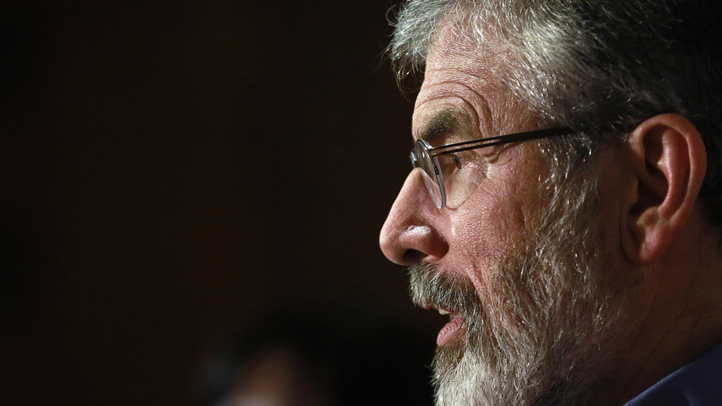 Gerry Adams arrested over 1972 murder – Channel 4 News