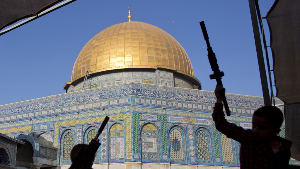 In Jerusalem, the Gaza war is touching everyone – Channel 4 News