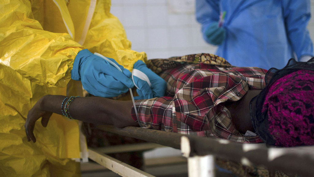 Hunger is the new danger inside the Ebola zone – Channel 4 News