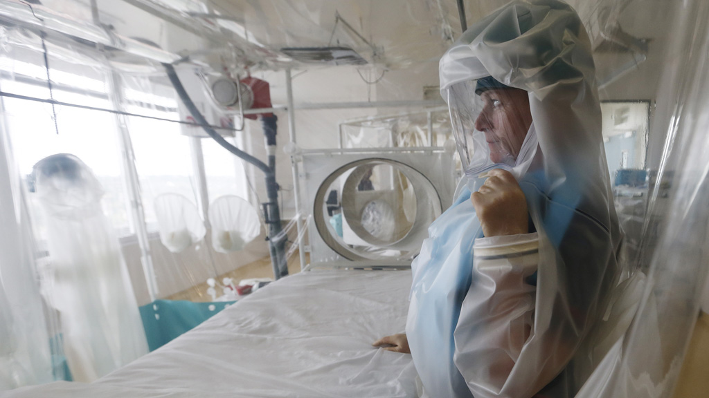 Britain’s first Ebola patient ‘inspirational’, says friend – Channel 4 News