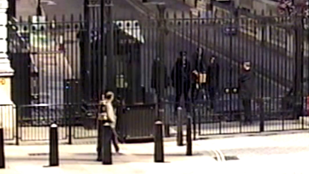 Watch new ‘plebgate’ footage released by Met Police – Channel 4 News