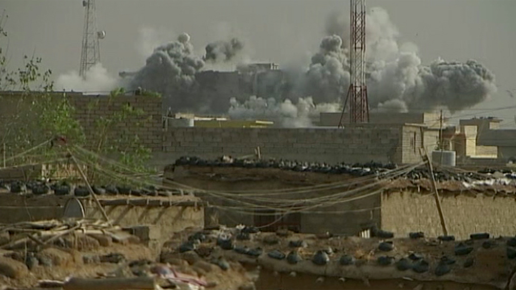 Watch the missiles fall: British jets hit IS in Iraq – Channel 4 News