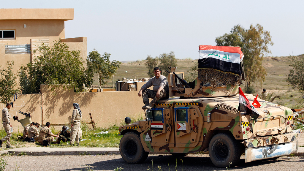 Iraq launches offensive on Islamic State militants – Channel 4 News