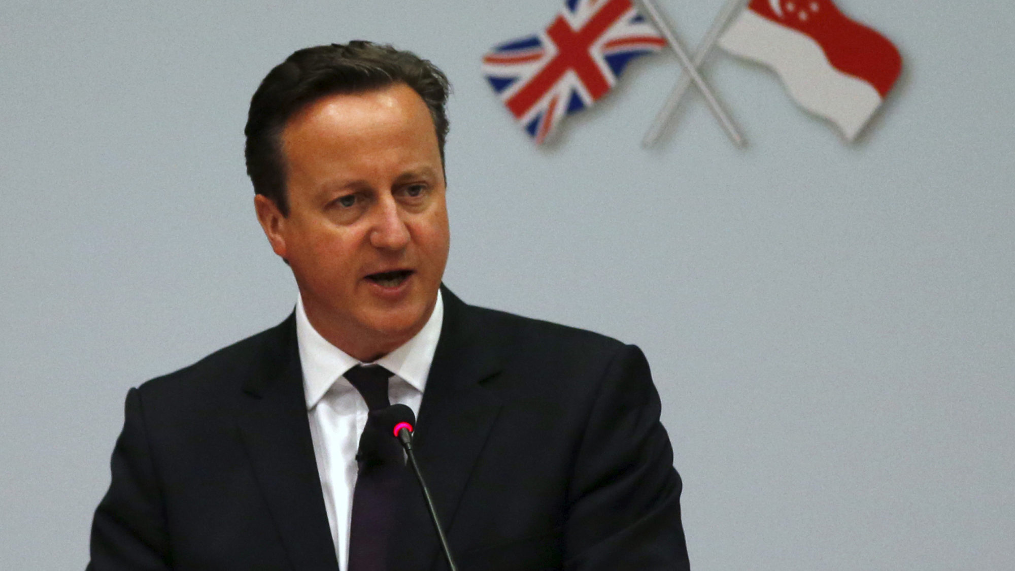 David Cameron: UK not a ‘safe haven for corrupt money’ – Channel 4 News