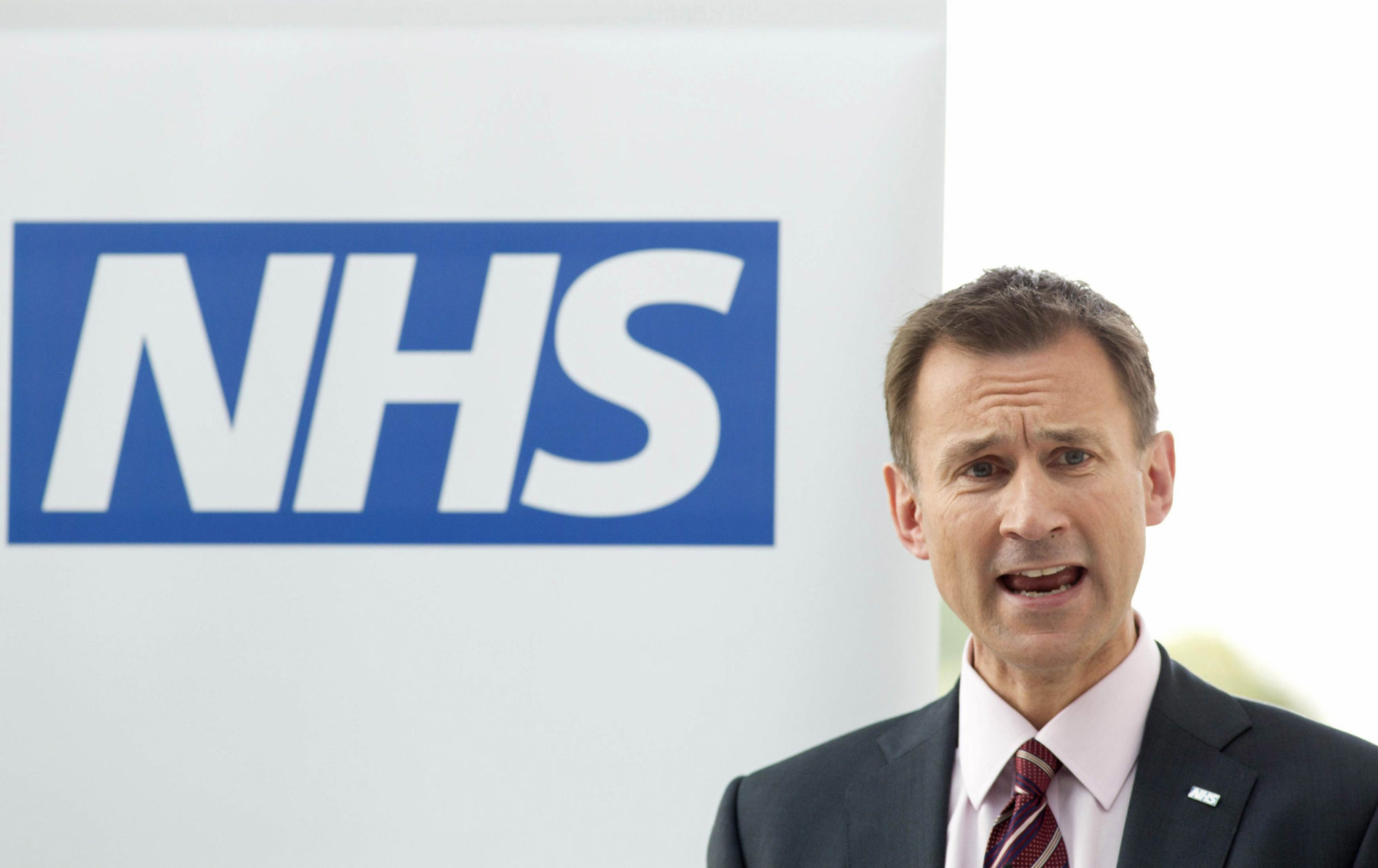 Jeremy Hunt takes on doctors over seven-day working – Channel 4 News