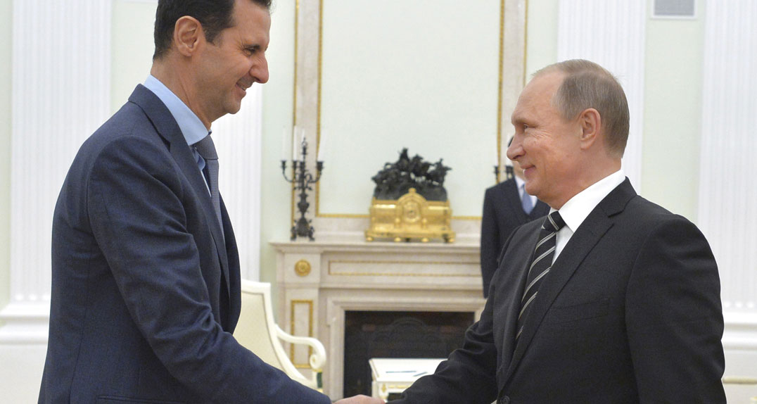 Assad makes suprise visit to Russia to meet Putin – Channel 4 News