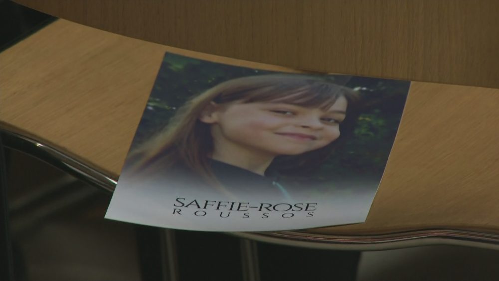 Funeral held for youngest Manchester victim Saffie Roussos – Channel 4 News