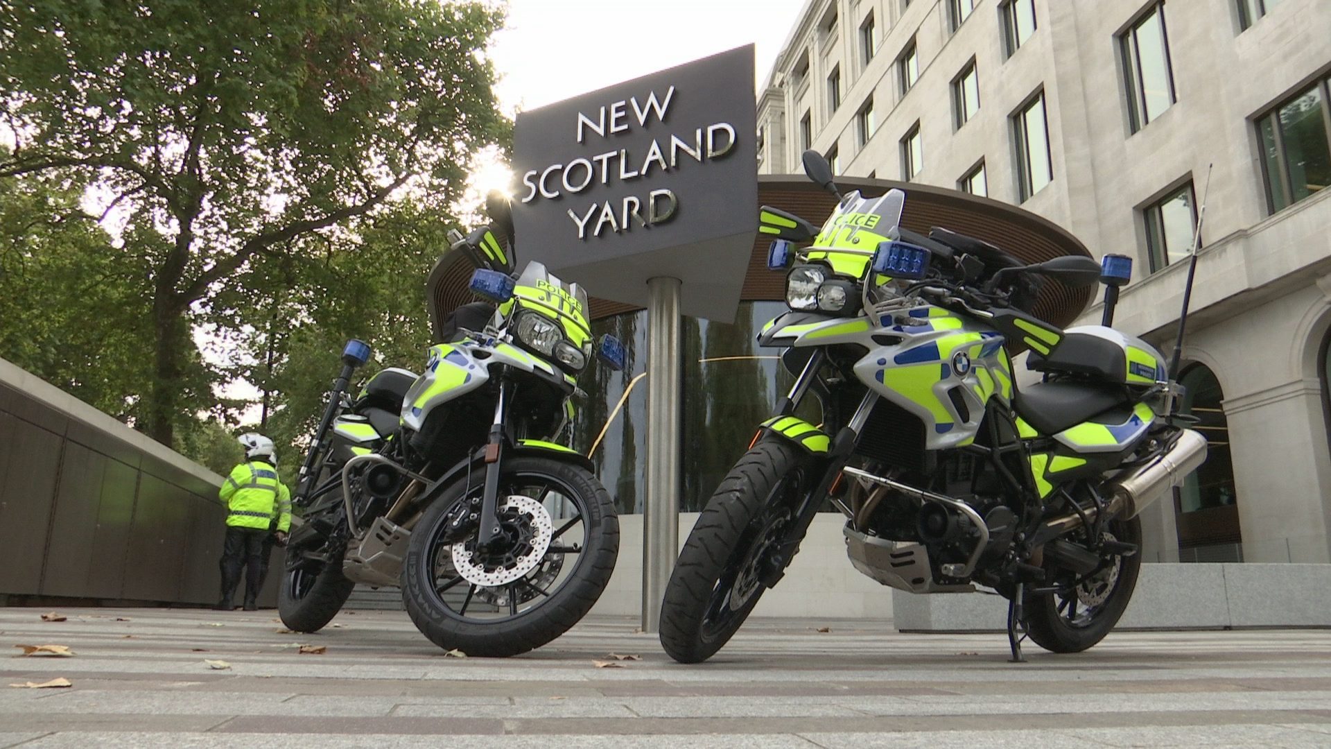 Moped Crimes Stagnate As Stop And Searches Increase Channel 4 News