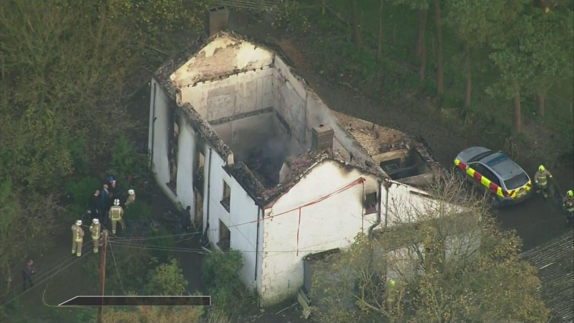 Wales: A father and five children feared dead in fire – Channel 4 News